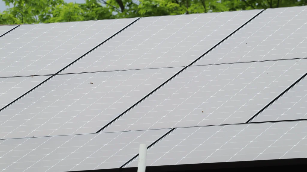 How Much Do Solar Shingles Cost in 2025?