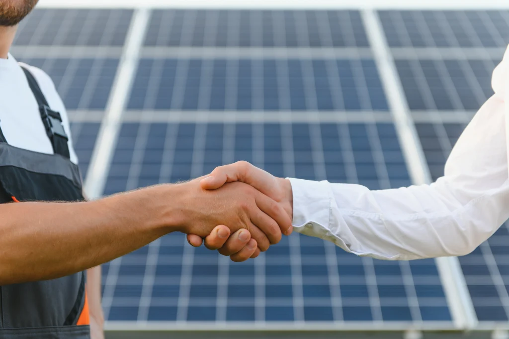 Your Guide to Solar Panel Lease Agreement in 2025